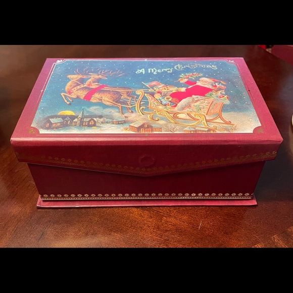 Punch Studio | Holiday | New Punch Studio Christmas Music Note Box ...